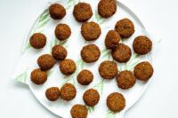 Falafel Pita Sandwich With Tahini Sauce • Non-Guilty Pleasures