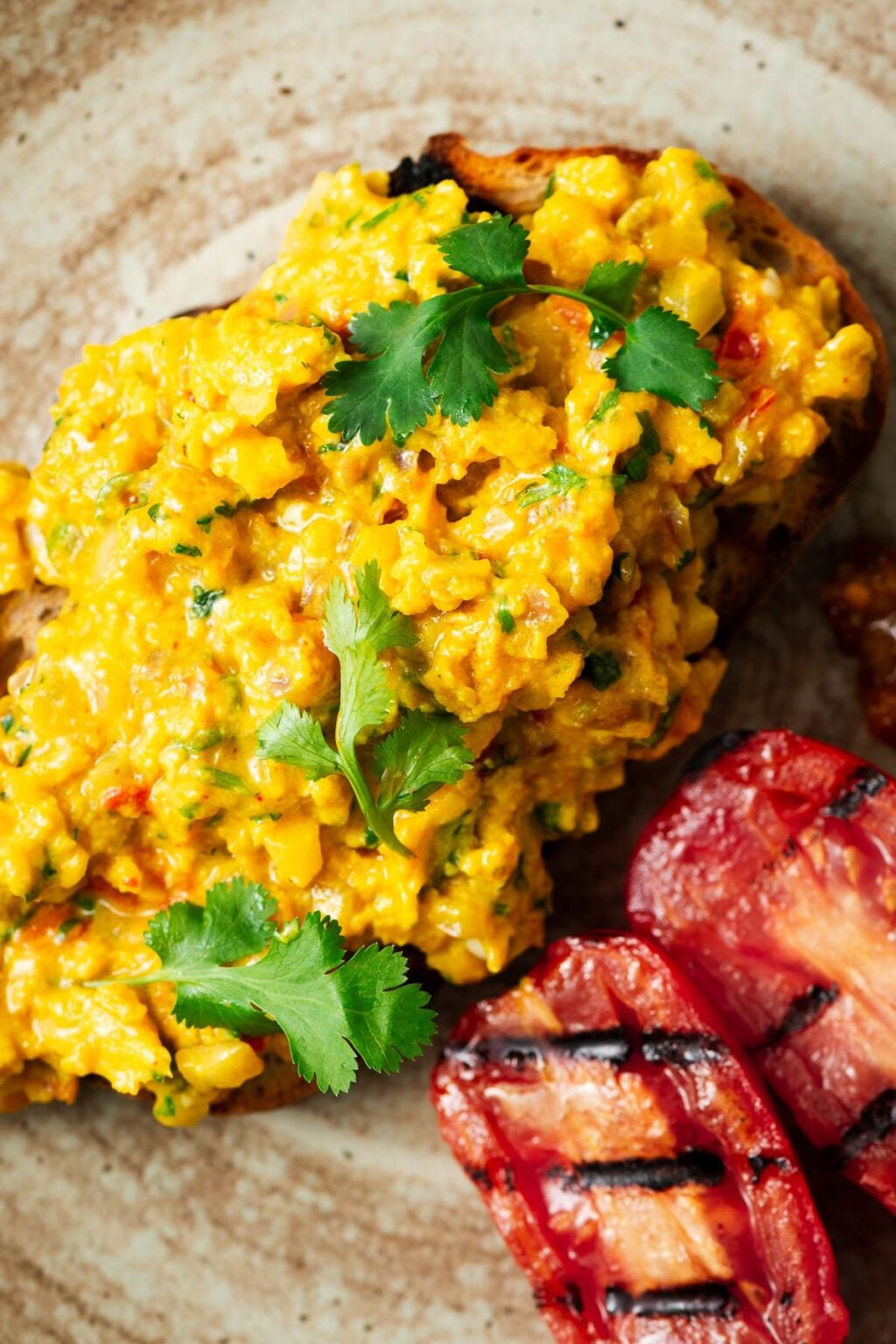 Akuri (Spiced Parsi Scrambled Eggs) - Non-Guilty Pleasures